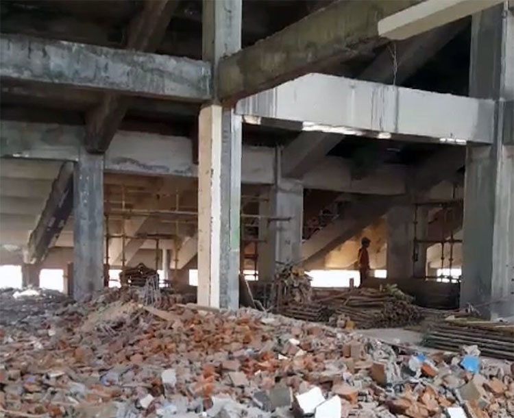 Keluarga Korban Nilai Pembongkaran Gate 13 Kanjuruhan Tak Sesuai ...