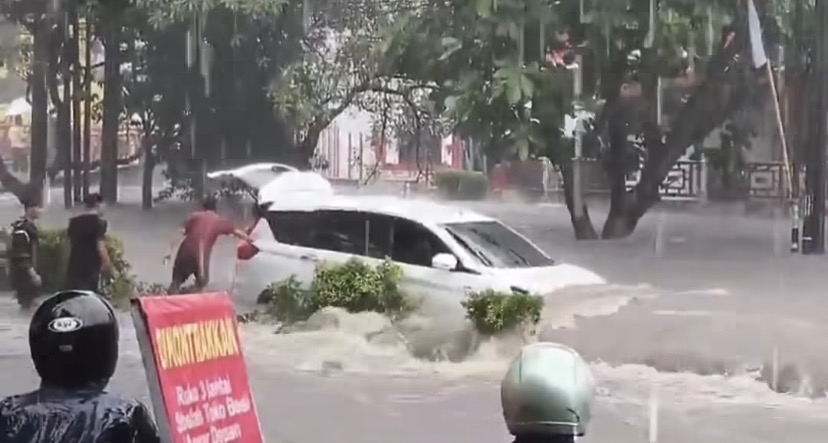 Banjir Viral di Letjen Sutoyo, Wali Kota Malang Beberkan Penyebab Utama